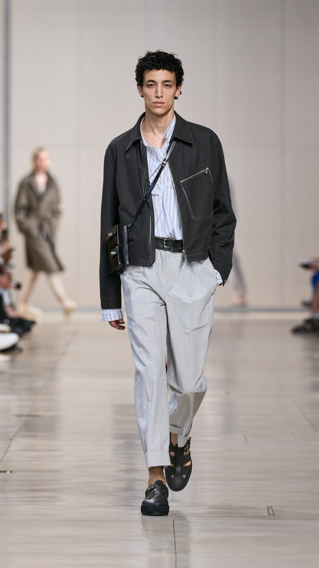 ตีความฤดูร้อนในมุมมองใหม่ๆ ไปกับ Hermès Summer 2024 - ELLE Men Thailand