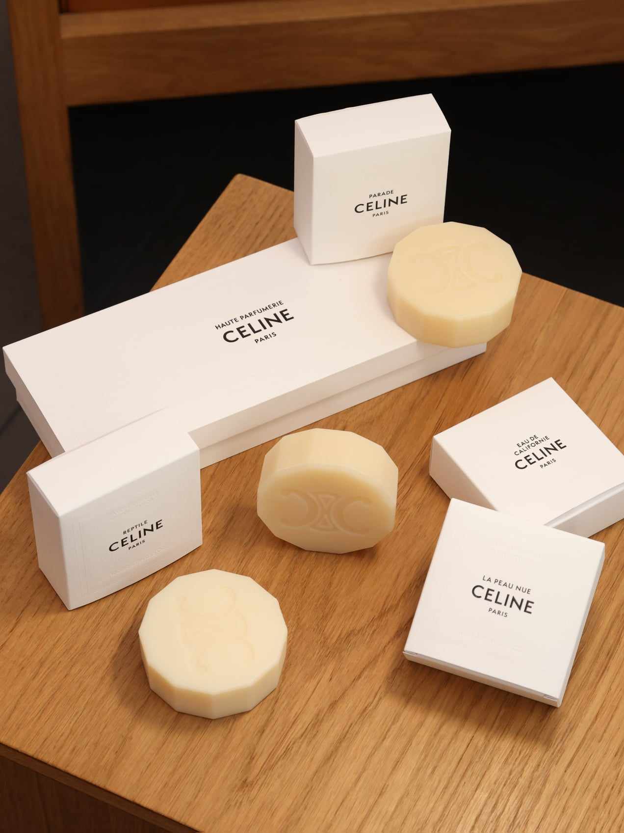 ทำความรู้จัก Celine Soap เปิดตัวที่แรกในเอเชีย พร้อมด้วยไทแทน ดัง แ ...