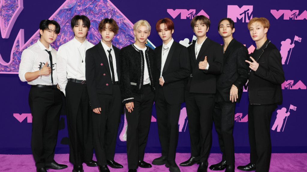 รวบตึงลุคพรมแดงสุดว้าวจากงาน MTV VMAs 2023 - ELLE Men Thailand