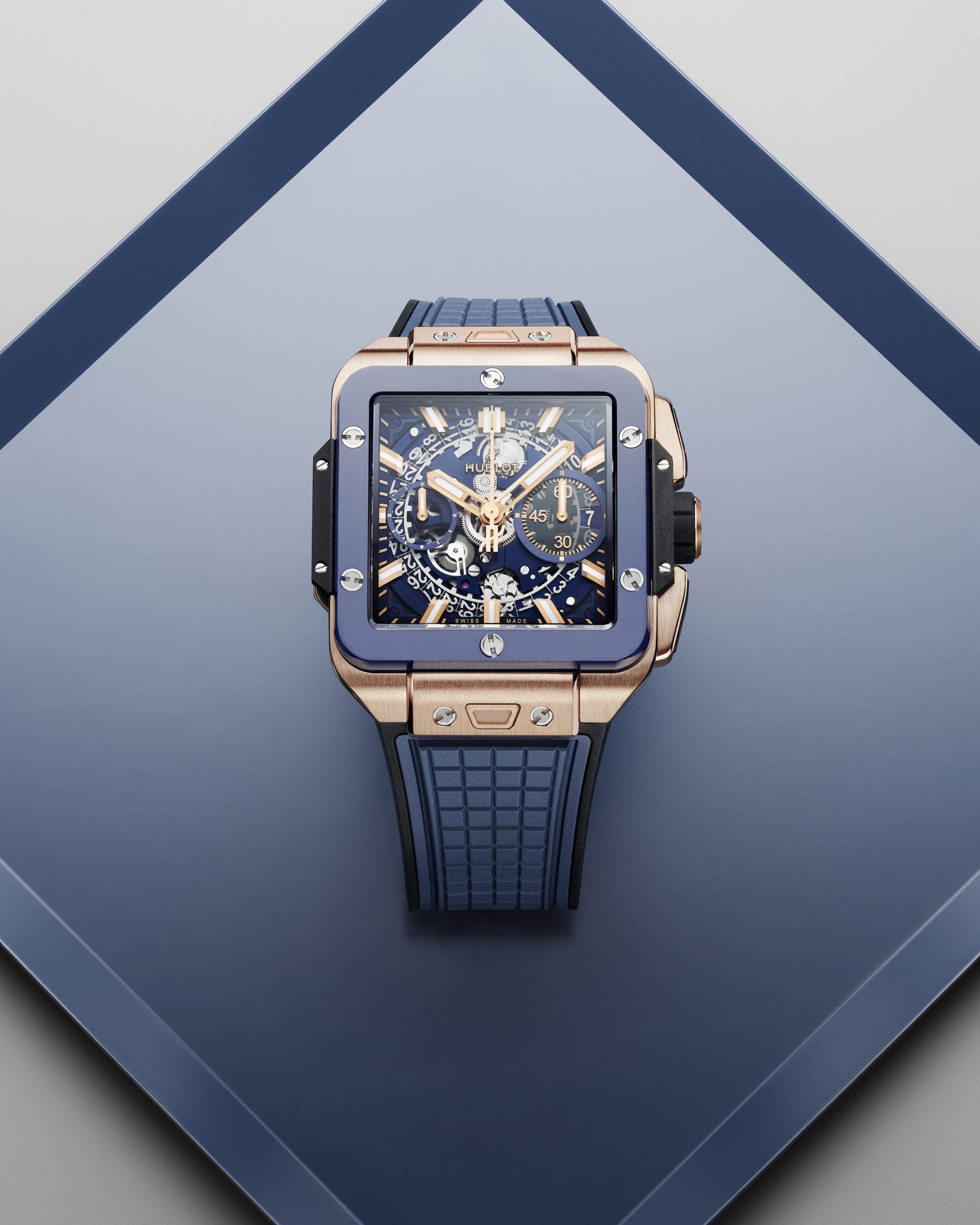 ทำความรู้จัก Square Bang Unico Blue เรือนเวลาใหม่ของ Hublot - ELLE Men ...