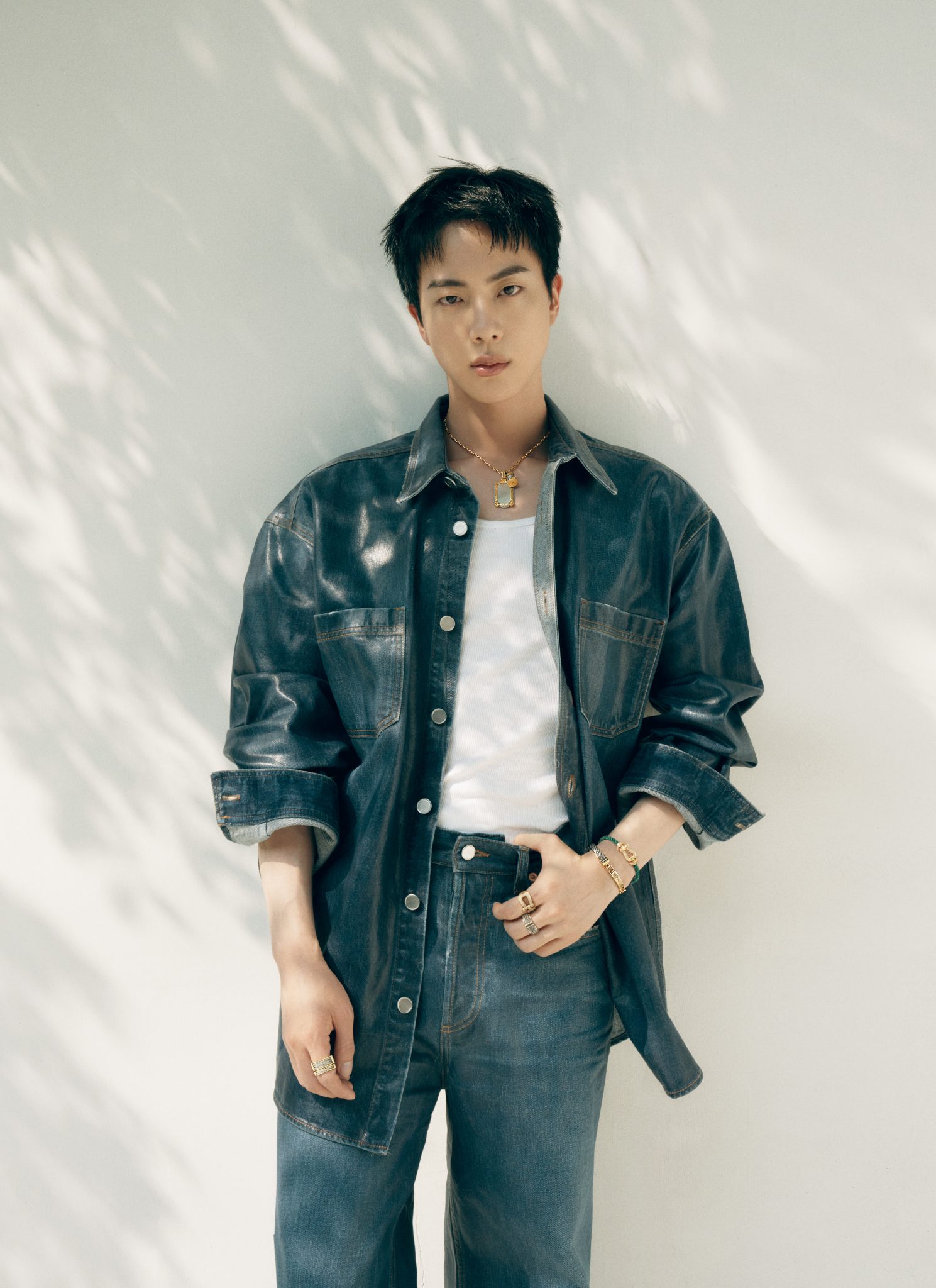 Jin BTS คนแรกของโลกกับบทบาทใหม่ Global Brand Ambassador ในเมซง FRED ...