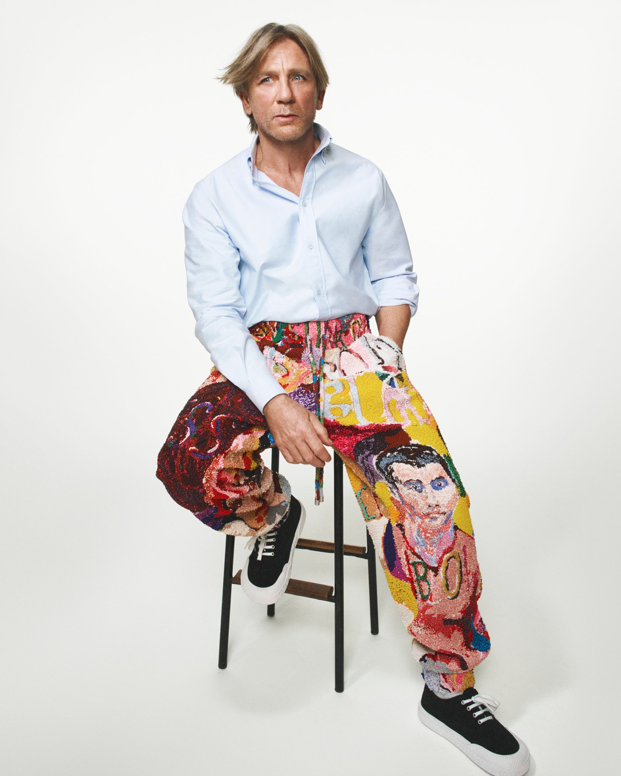 เลิกเป็นสายลับรับงานสายแฟ! Daniel Craig โกลบอลแคมเปญสุดจาก Loewe - ELLE ...
