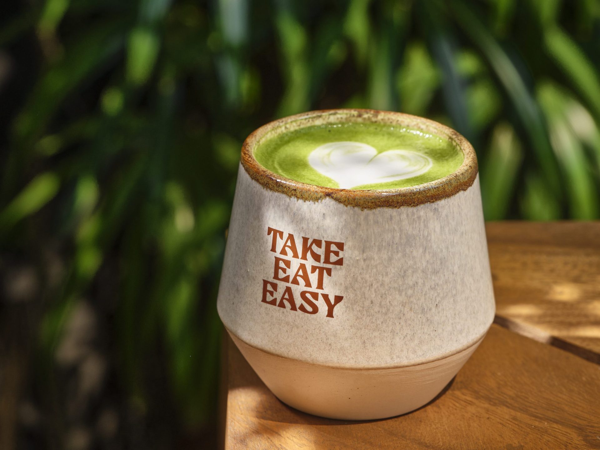 นั่งชิลย่านเย็นอากาศ กินเมนูบรันช์ยิงยาวถึงมื้อดินเนอร์ที่ร้าน Take Eat ...