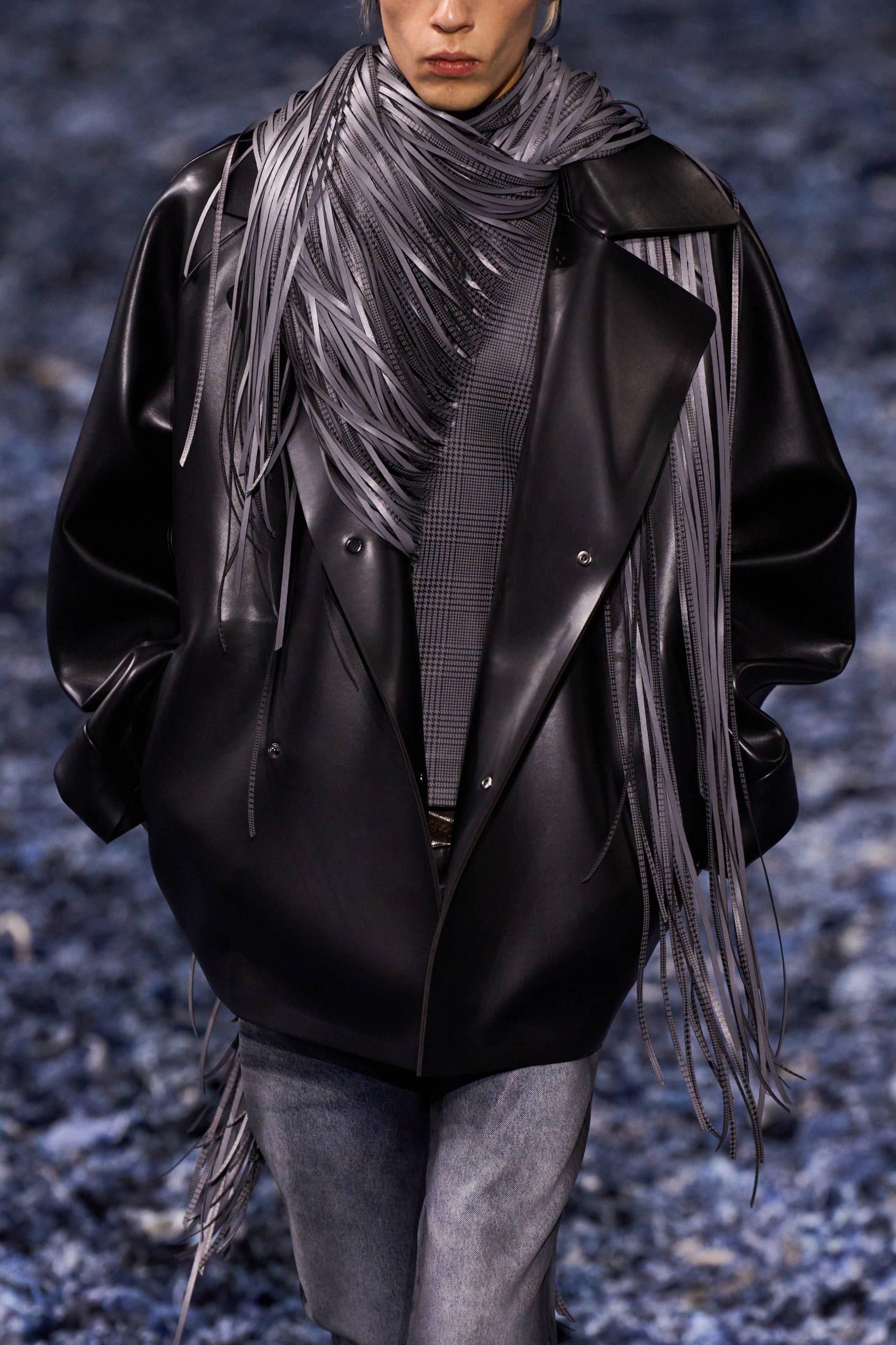 เนรมิตของเหลือใช้ให้ดูยิ่งใหญ่ และสมคุณค่าในแบบฉบับของ Diesel Spring ...