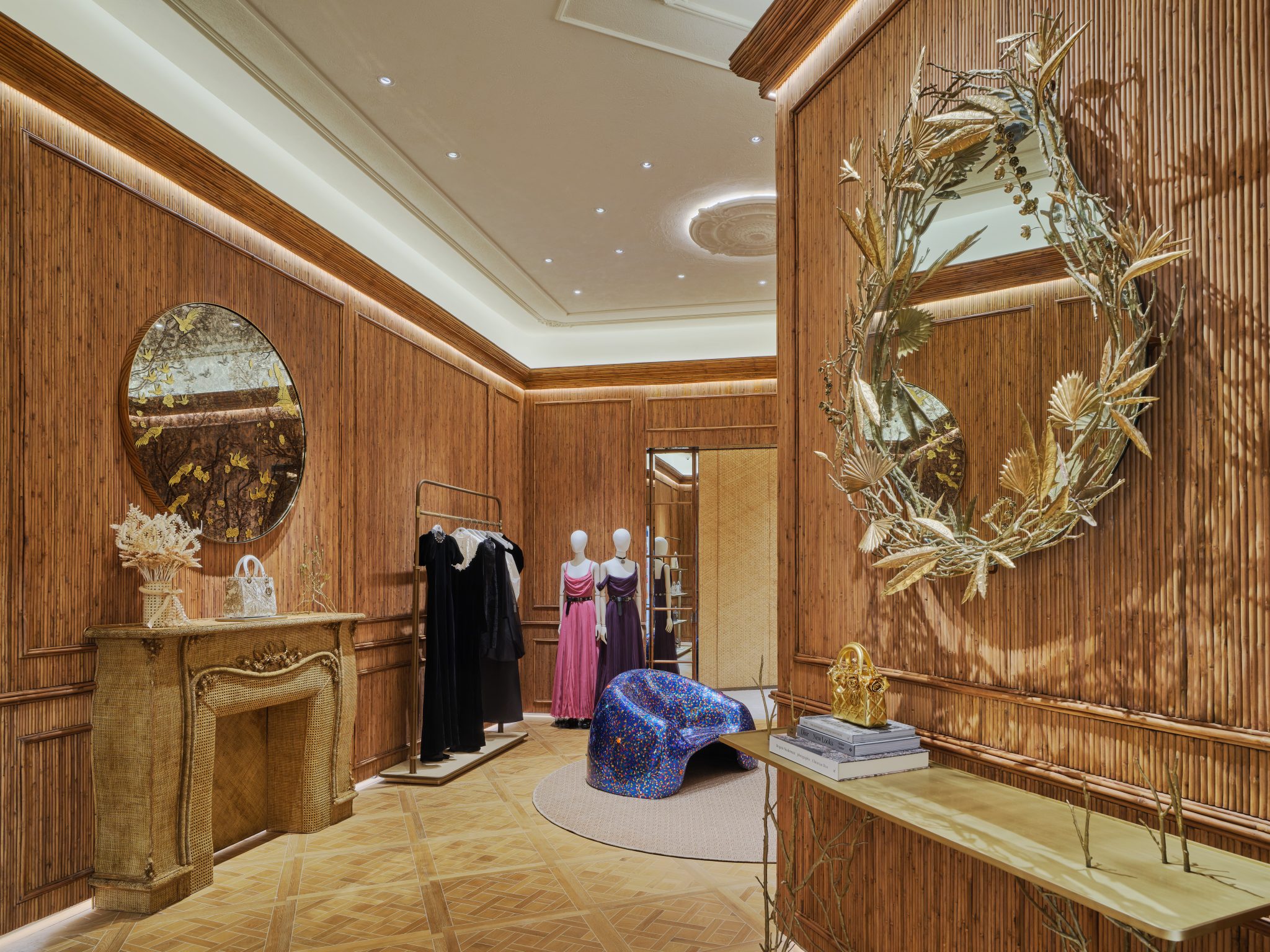 Dior Gold House บูติกป๊อปอัพที่ครบครันทั้งสินค้า คาเฟ่ และตื่นตากับงาน ...