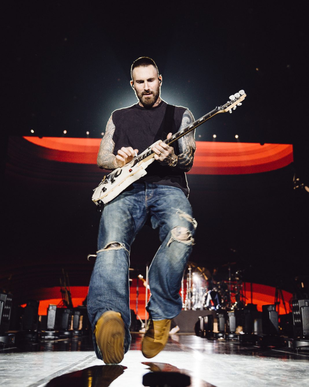 Maroon 5 Asia Tour 2025 in Bangkok การกลับมาเสิร์ฟความมันอีกครั้งในรอบ ...