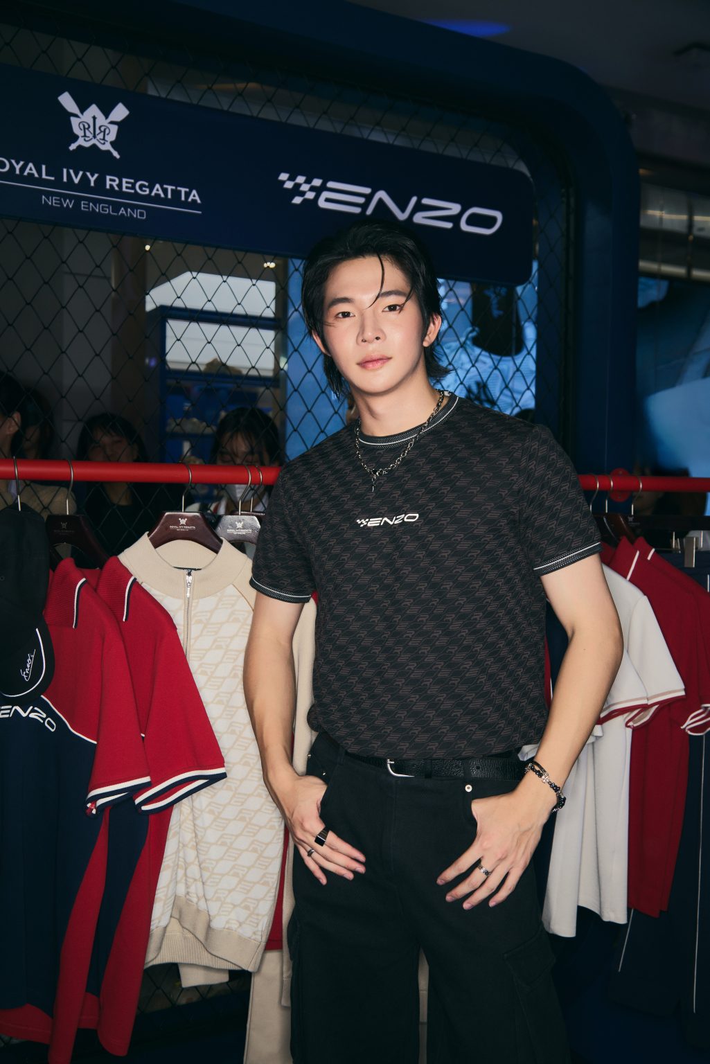 Royal Ivy Regatta x ENZO T. เมื่อโลกมอเตอร์สปอร์ตปะทะสไตล์แฟชั่น ...