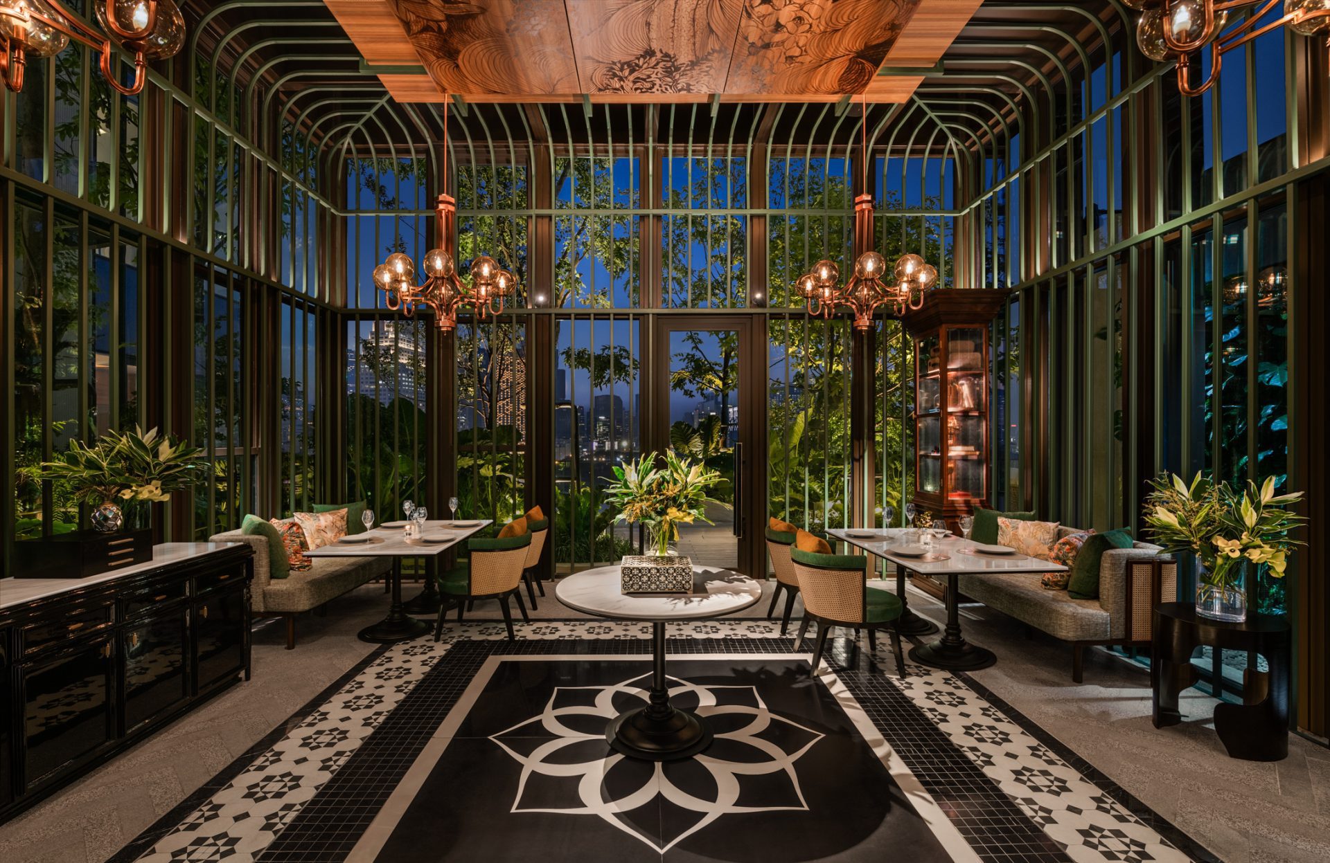 The Ritz-Carlton, Bangkok ส่งท้าย Marriott International 2025 Luxury ...